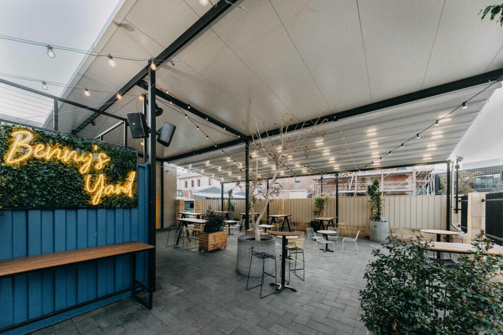 Benny’s Bar Fremantle Outdoor Cover Project | Cover Co
